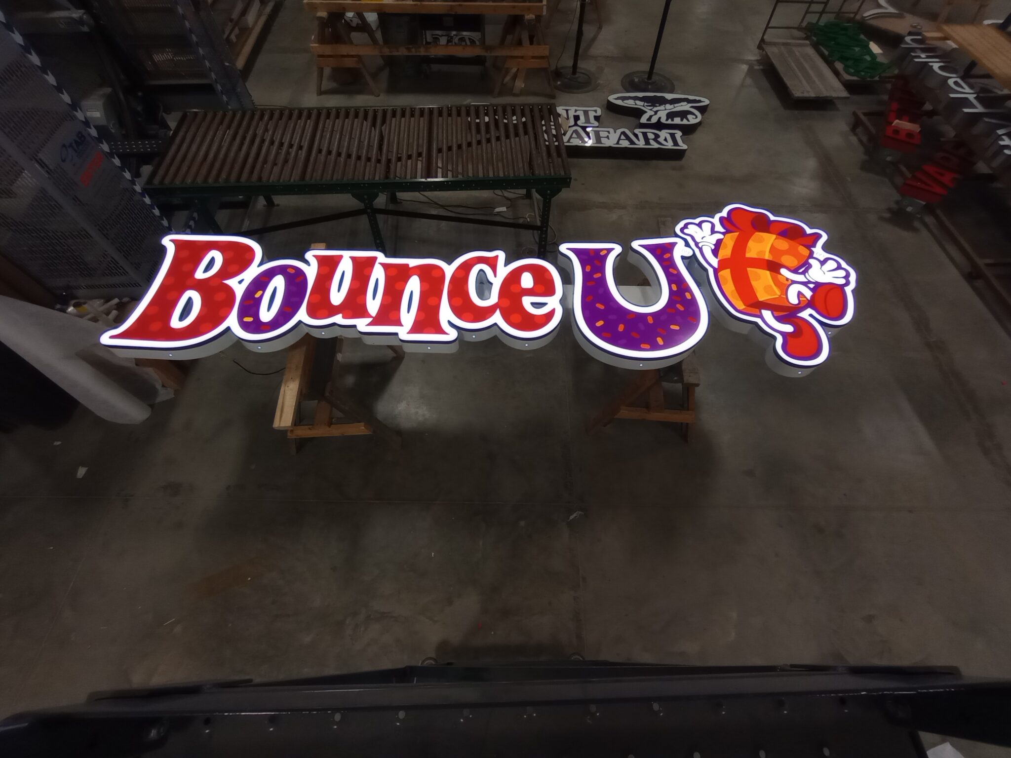 Contour Channel | Signfab